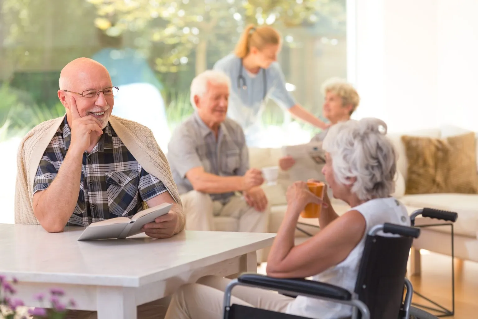 Services & Amenities - Astoria Senior Living